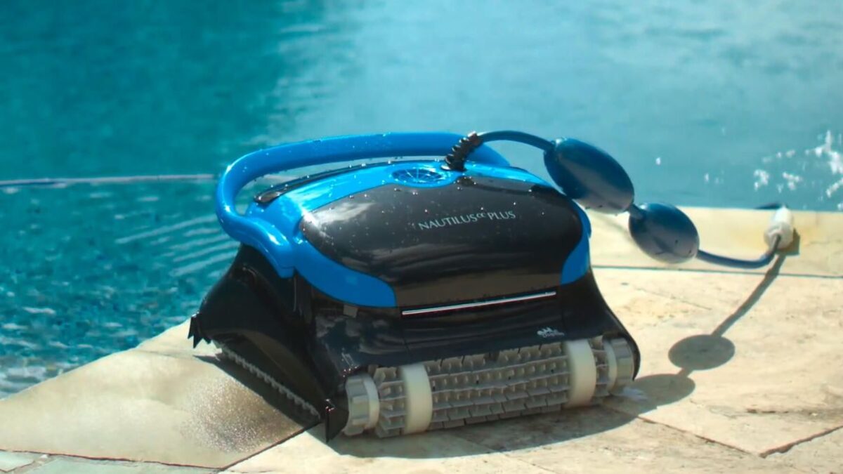 Best Automatic Pool Cleaners of 2026 - Reviews by New York Garden